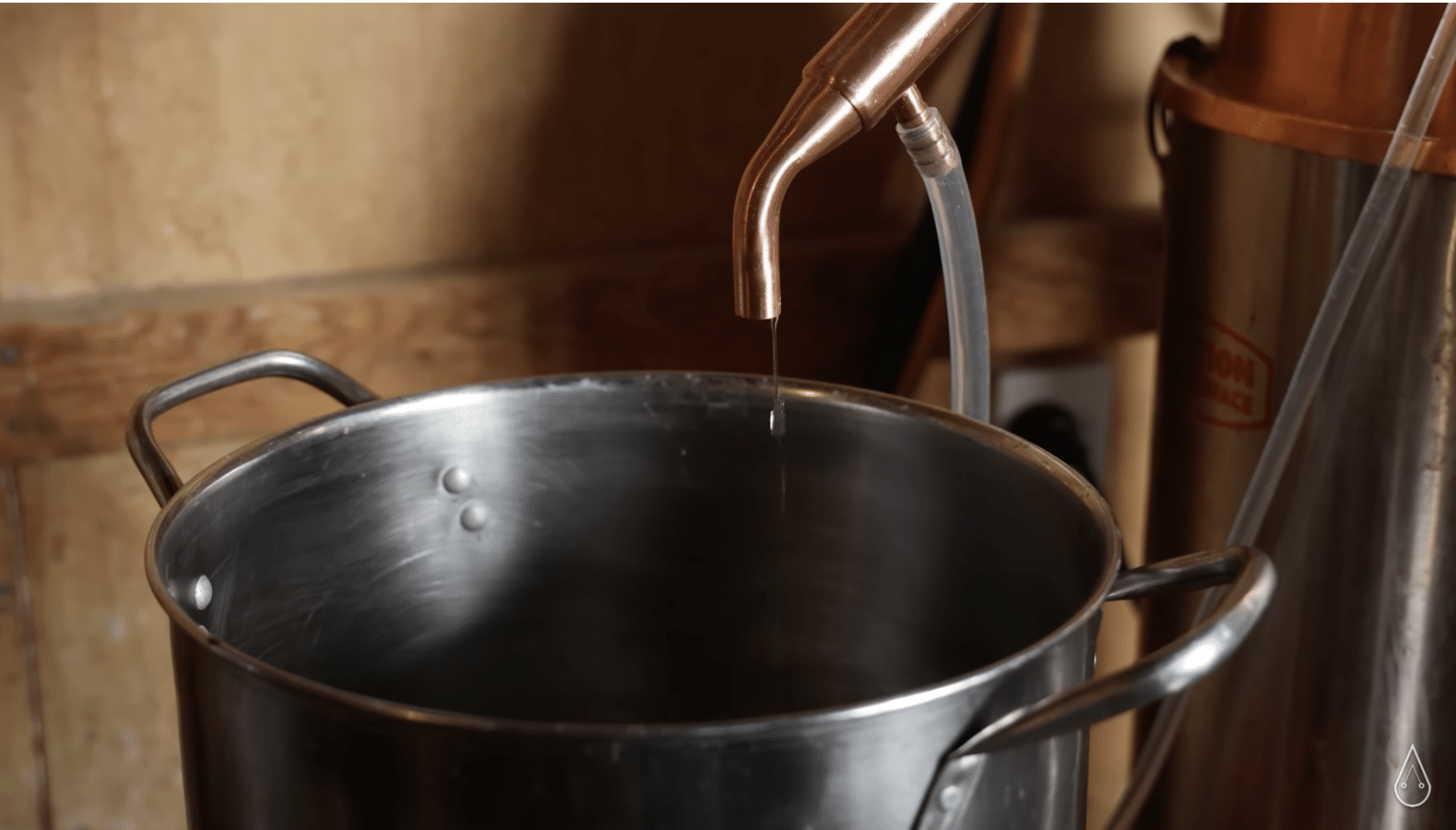 How to Make Bourbon: Home Distiller's Guide to a Classic! [Beginner's ...