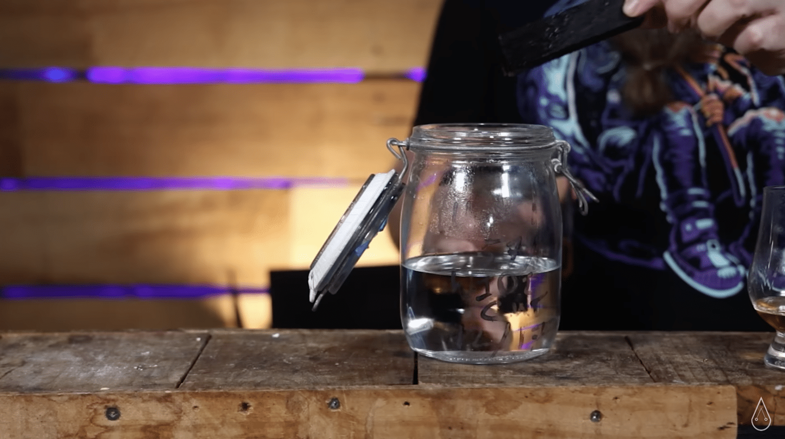 How to Make Bourbon: Home Distiller's Guide to a Classic! [Beginner's ...